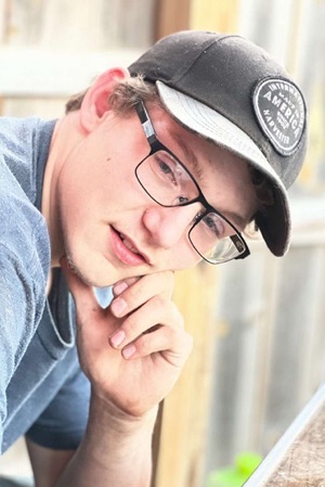 MVAOCOU RAM Write-Up